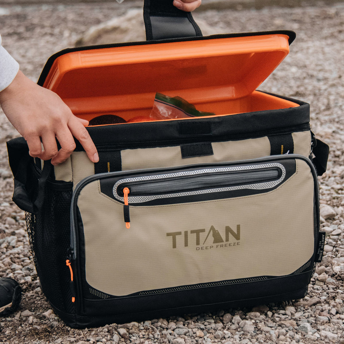 Titan Deep Freeze® Zipperless - 30 Can Cooler